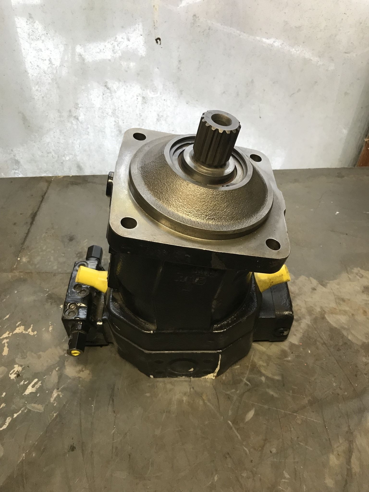 Rexroth Axial Piston Hydraulic Motor R902092108 A6VM80DA1/63W-VZB520b ...