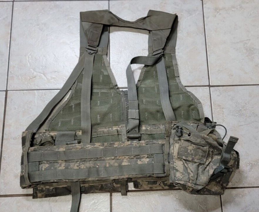 MOLLE II FIGHTING LOAD CARRIER VEST ACU CAMO w/ Mag Pouches 8465-01-525 ...