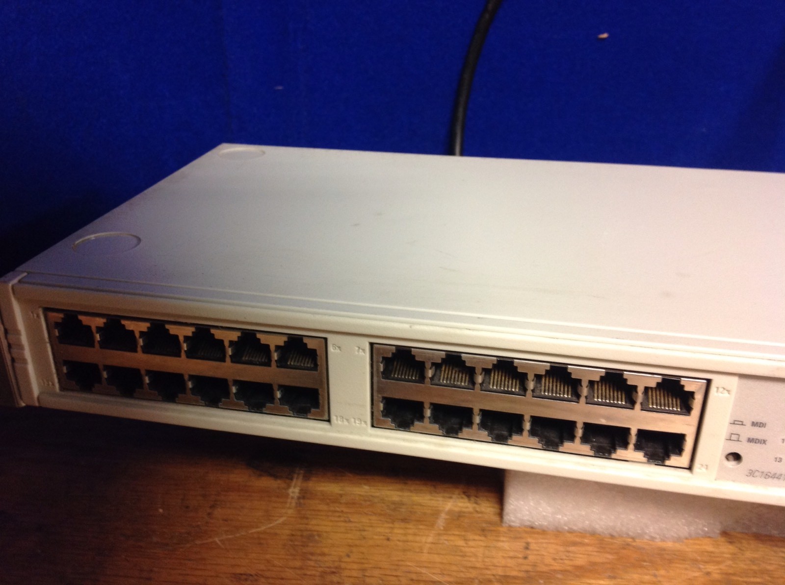 3Com SuperStack II Baseline Hub 24 Ports | eBay