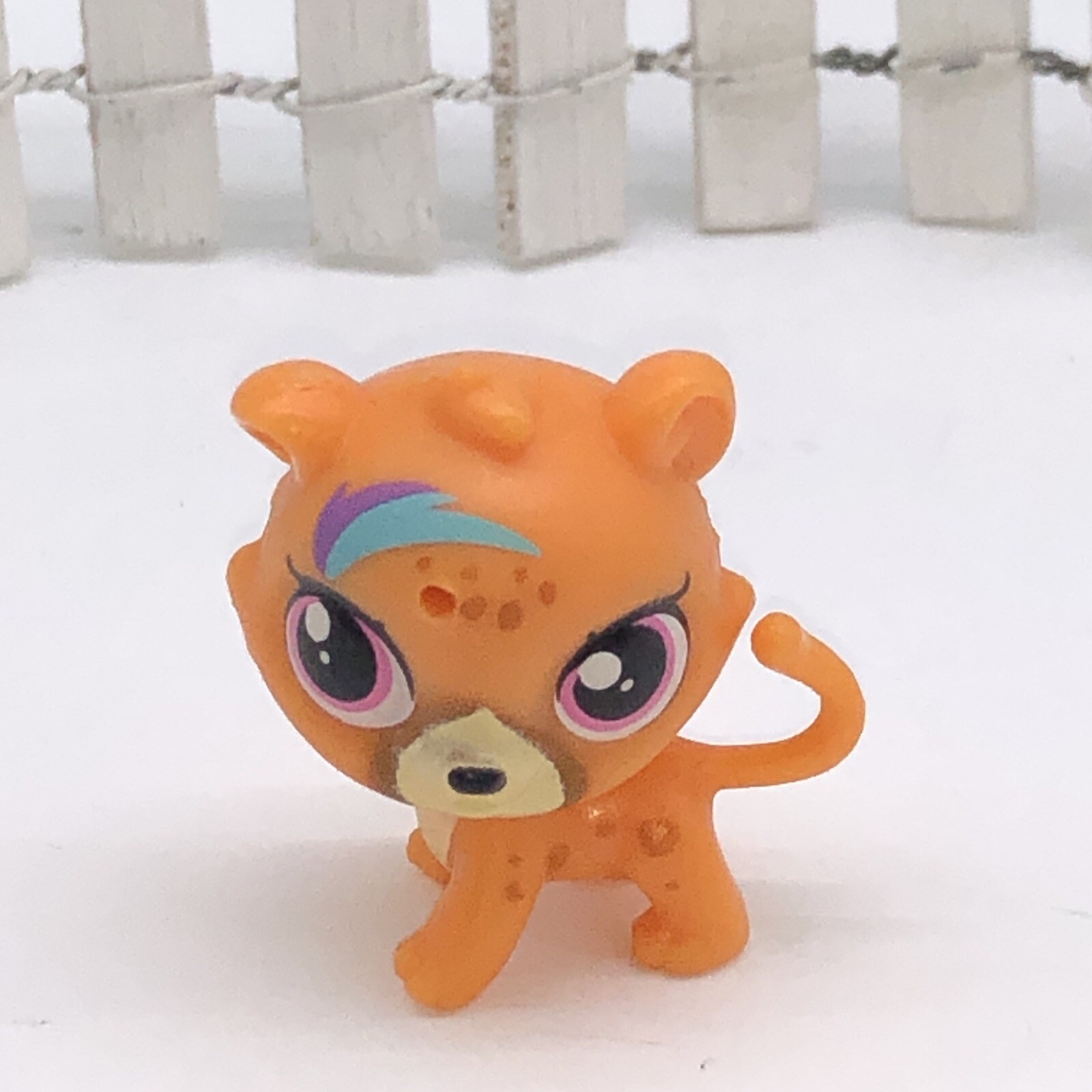 Littlest Pet Shop LPS Mini Jet Pet Fest Anik von Fleel Cheetah #4017 ...