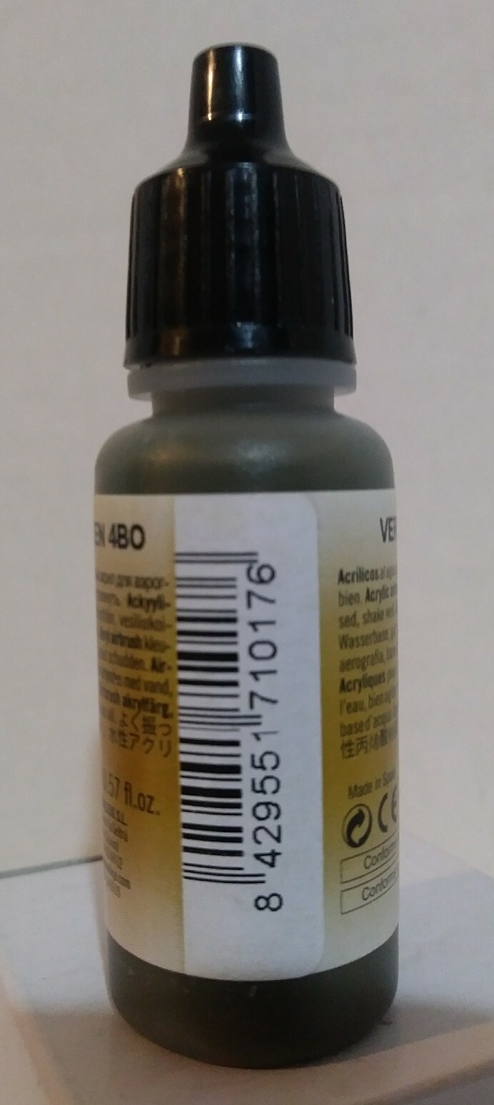 Vallejo Model Air acrylic paint 71.017, Russian Green FS 34082. | eBay