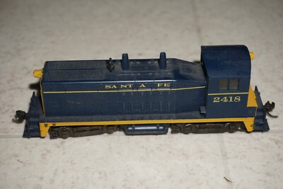 HO Scale Athearn Santa Fe Powered SW 7 COW Locomotive 2418 | eBay