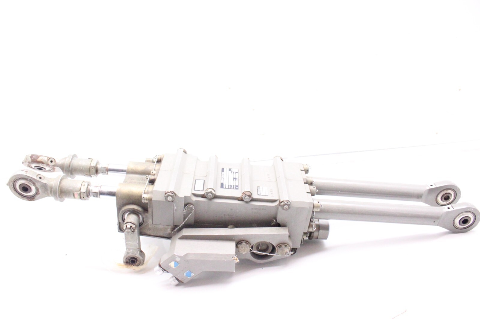 Aircraft Airplane Servo Control - Dassault Falcon 10 - PN: 103062-15 | eBay