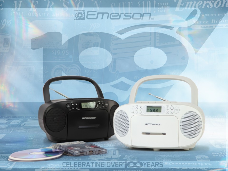 Emerson EPB-3003 Portable CD/Cassette Boombox with AM/FM Radio, White ...