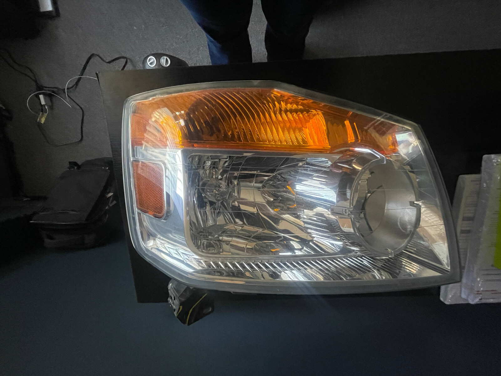 Headlight For 2008-2012 2013 2014 2015 Nissan Armada Right With Bulb | eBay