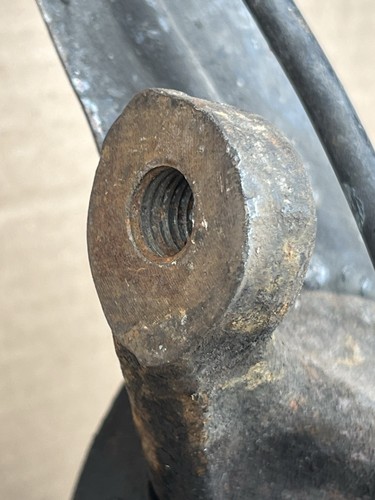 PORSCHE 968 & 944 TURBO MO30 FRONT WHEEL HUB STUB AXLE / SPINDLE - LEFT ...