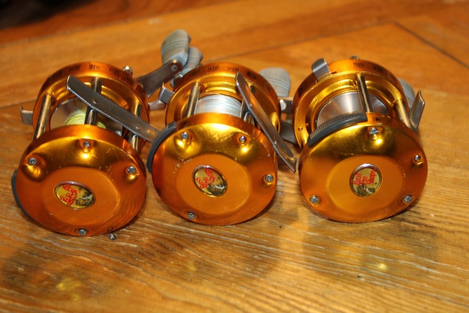 3 Bass Pro Shops Mega Cast Metal Round Baitcast Reel MCM1000 & MCM2000 ...