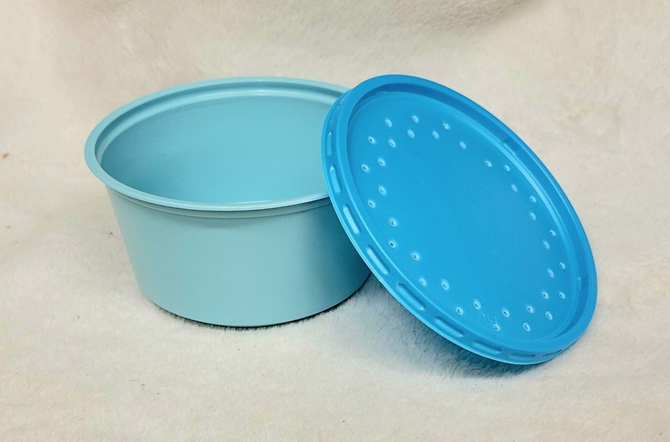 12 oz. Bait Cups with Vented Lids (Qty 100) Great for Worms / Insects ...