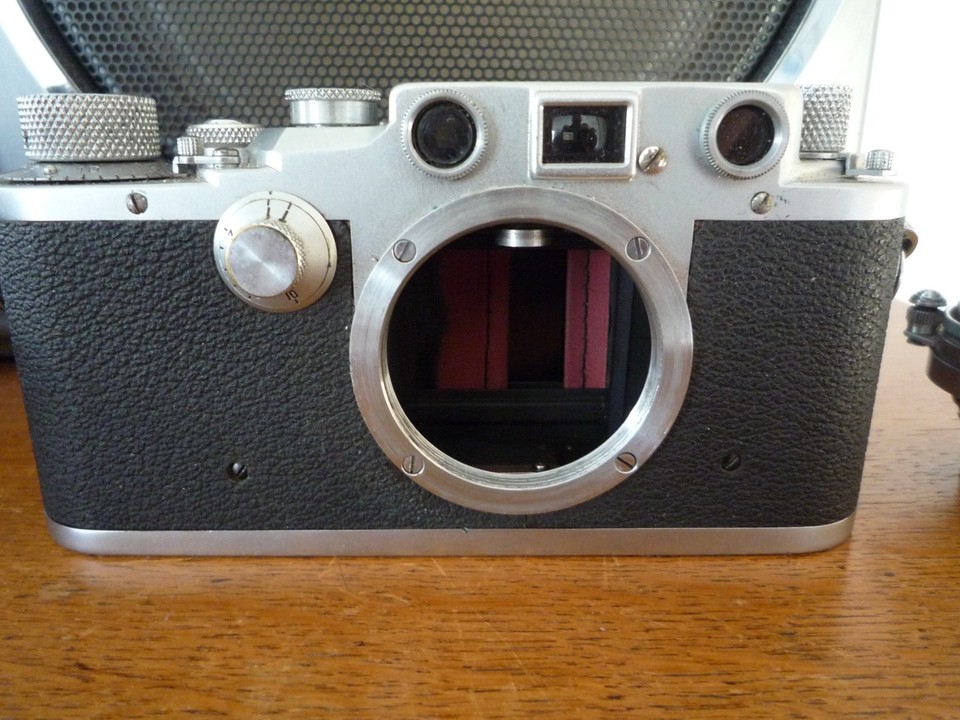Leica IIIc "rideau rouge " D.R.P avec objectif Summitar 5 cm F 2 | eBay.de