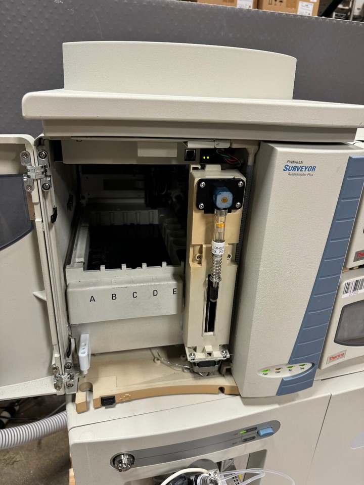 Thermo Finnigan LXQ Mass Spectrometer System, PDA Detector, LC Pump ...