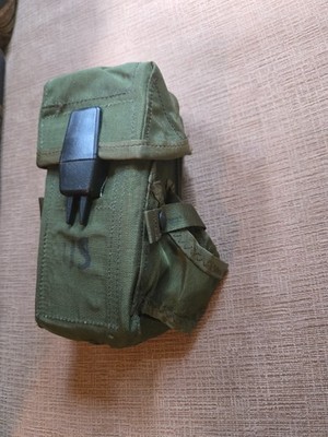 US Military ALICE LC1 triple magazine small arms pouch - new, free ...