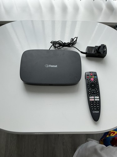 Freesat Recordable 4K Satellite TV Box 500 GB UHD-4X-500, Remote ...