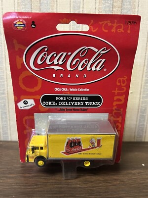 Athearn Coca-Cola Ford "C" Series Coke Delivery Truck No. 8202 HO Scale ...