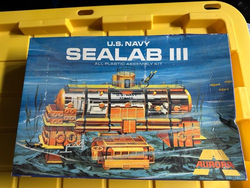 VINTAGE AURORA US NAVY SEALAB III ALL PLASTIC MODEL KIT - MODEL KIT | eBay