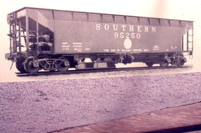 southern hopper car 95250 b-w railroad slide | eBay