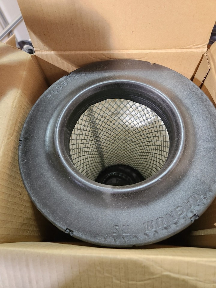 Fleetguard AF25129M Air Filter Cat, Komatsu, John Deere 6I2503 | eBay