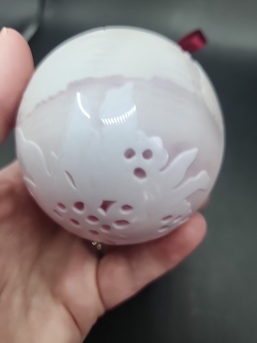 Pilgrim Glass Christmas Ball Cranberry And White 1991 Kelsey Murphy ...