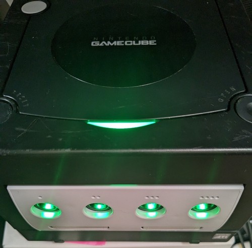 Gamecube Controller Port w/ New Battery and LEDs Installed Front plate ...