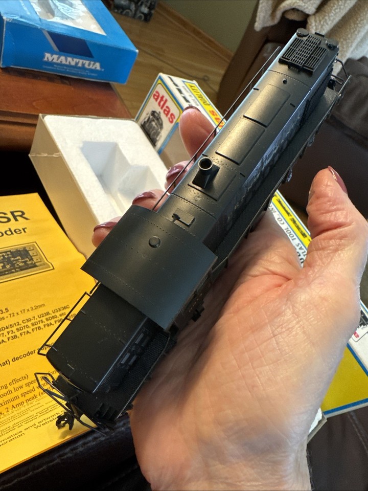 Atlas KATO 8106 Pennsylvania RS-1 Diesel 9914 HO scale - NCE Decoder ...