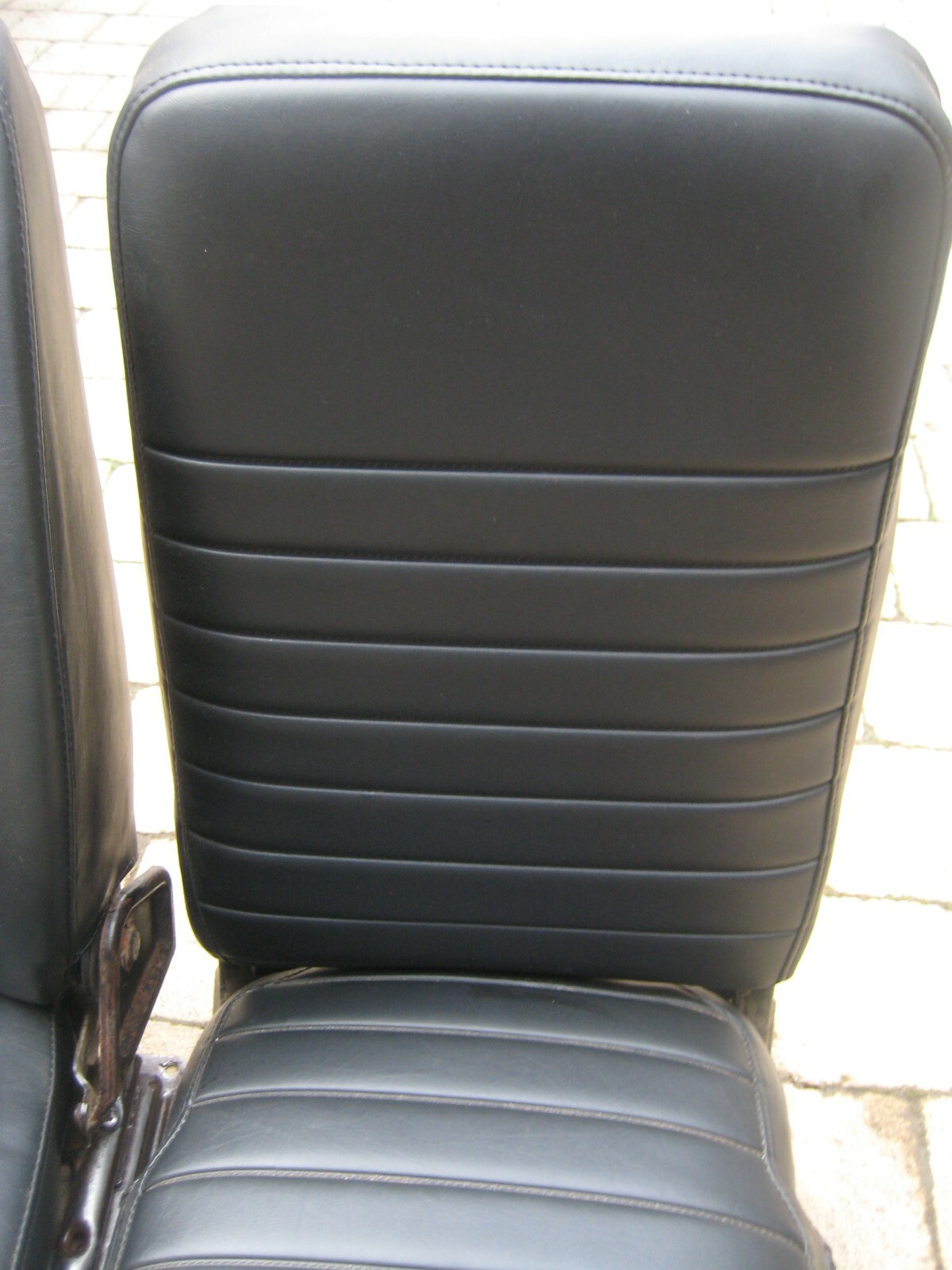 Land Rover Defender 90, 110, Middle Seat Cover Re-Trim in Black Vinyl ...