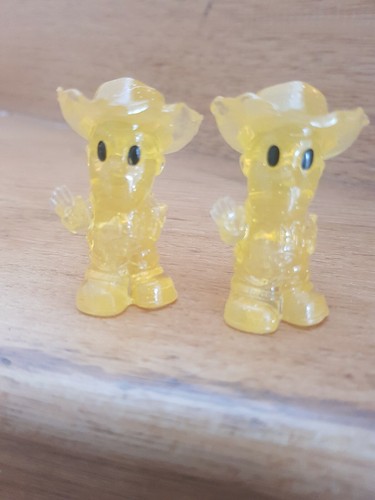 1 x Ooshies Ultra Rare Glitter Hologram Woody Woolworth Australia ...