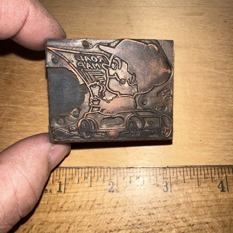 Print Block “ Man Sitting In Car Reading Road Map ” Type Cut Block ...