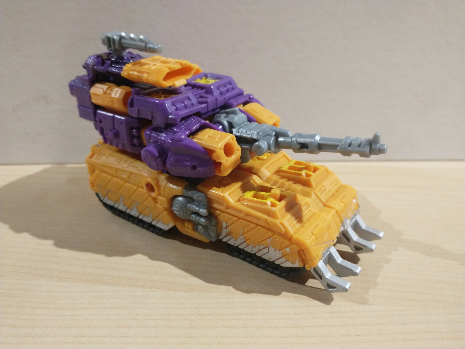 Transformers Siege War For Cybertron wfc deluxe impactor wreckers ...