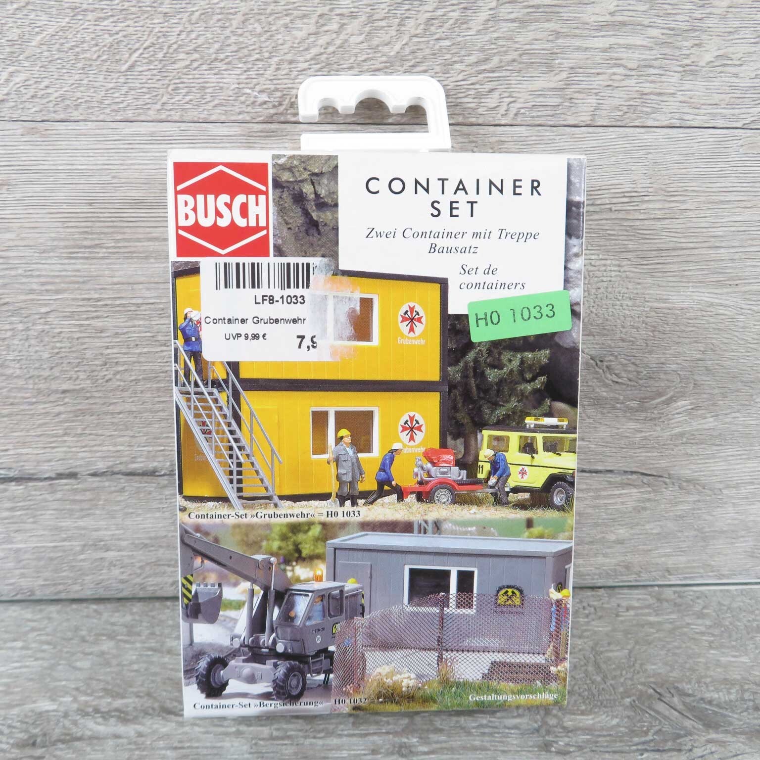 BUSCH 1033 1106 - H0 - Container-Set und Betonplattenstraße - OVP # ...