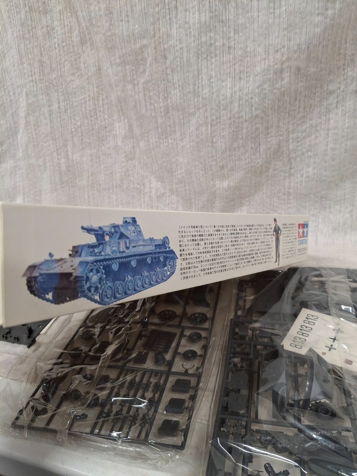 TAMIYA Panzer Kampfwagen IV Ausf.D German Army Tank 1/35 Scale Model ...
