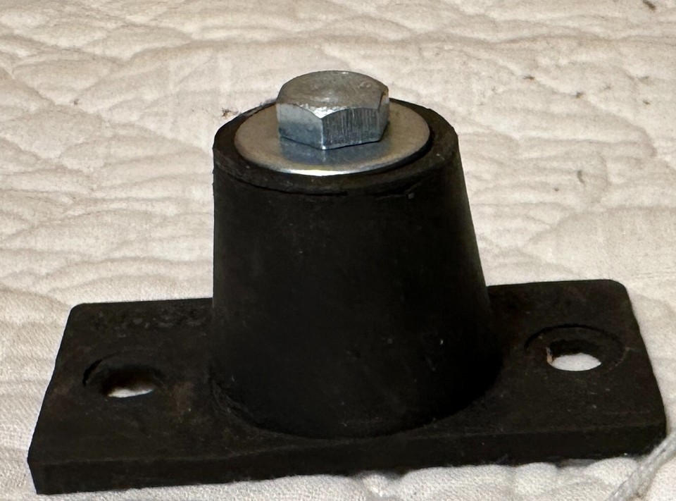 Mason Neoprene Floor Mount Isolators 4C875A NDA BLACK 15-45LB CAPACITY ...