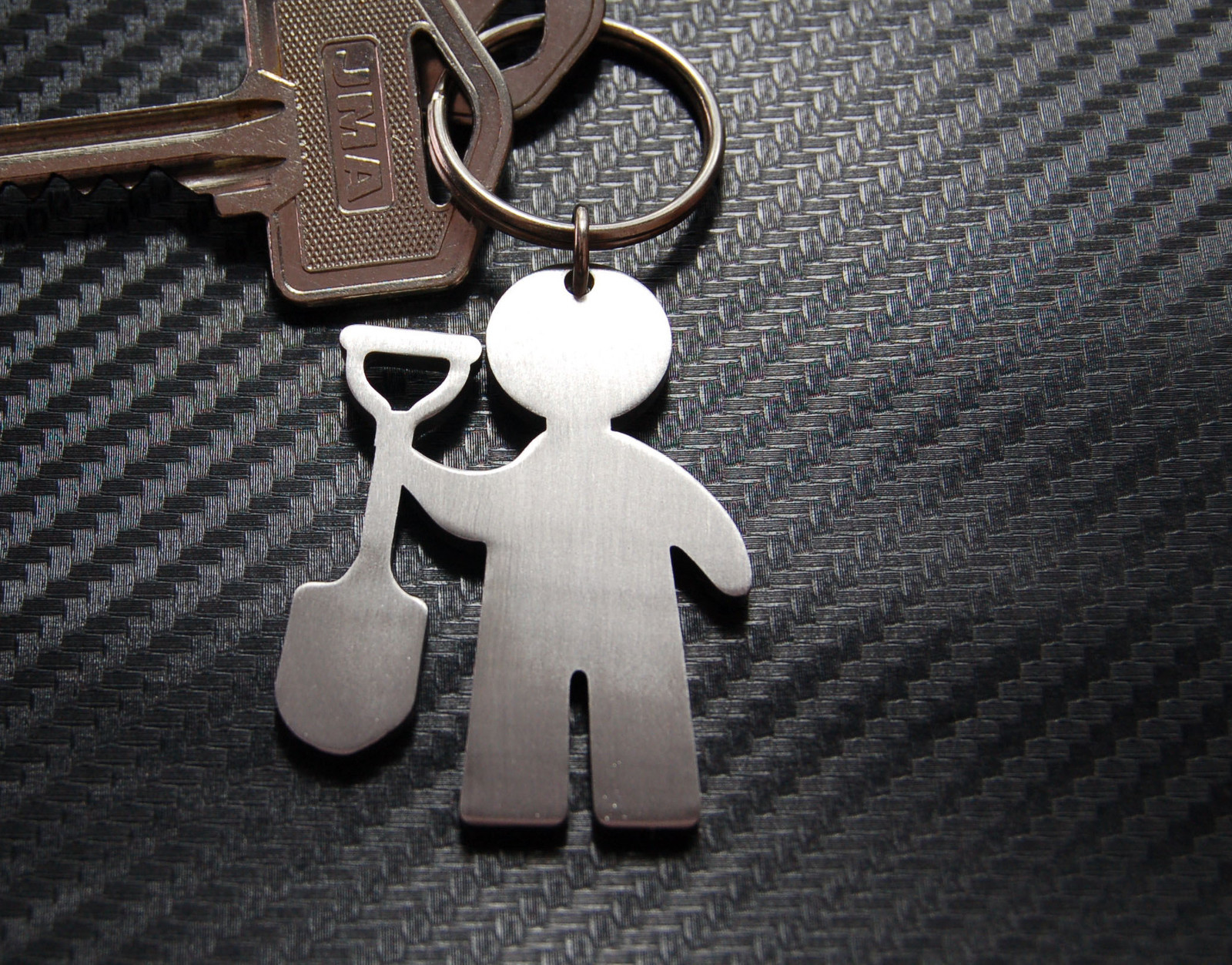 GARDENER Keyring Keychain Key Fob DIGGER Groundsman Roadworks Dig ...