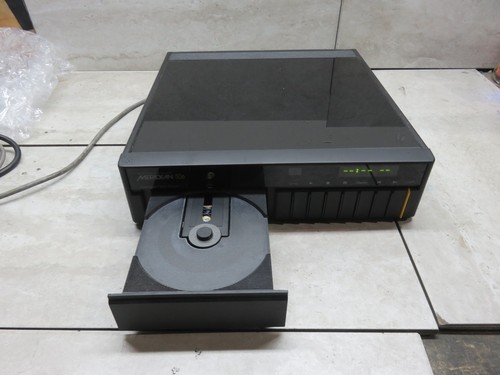 MERIDIAN 506 CD player Integrated amplifier - READ | eBay
