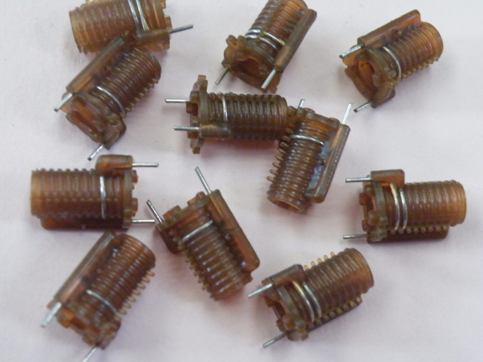 10 Pcs Toko S18 RF Brown Coils 1.5 Turns 301NS0100 Screw Air (No) Core ...