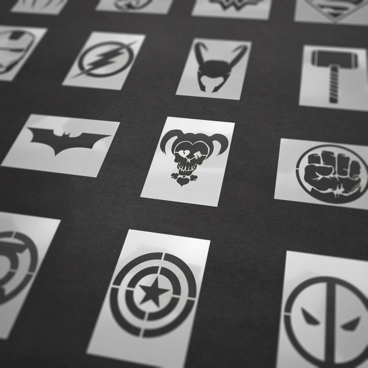 Printable Superhero Logos 5,800+ Drawing Of A Superhero Symbols Stock
