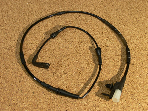 LAND ROVER REAR BRAKE PAD SENSOR RANGE ROVER VELAR LR090709 | eBay