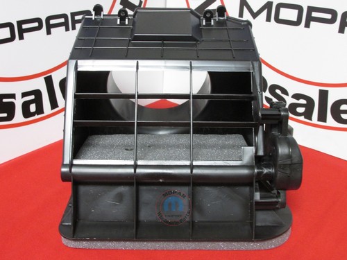 DODGE RAM A/C & Heater Air Recirculation Housing Door Assembly NEW OEM MOPAR | eBay.de
