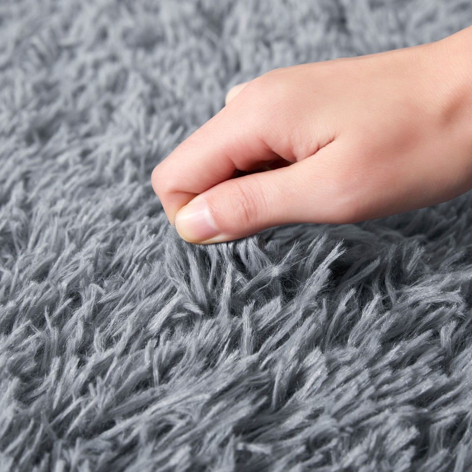 Fluffy Rugs Large Shaggy Rug Bedroom Living Room Anti Slip Soft Carpet ...