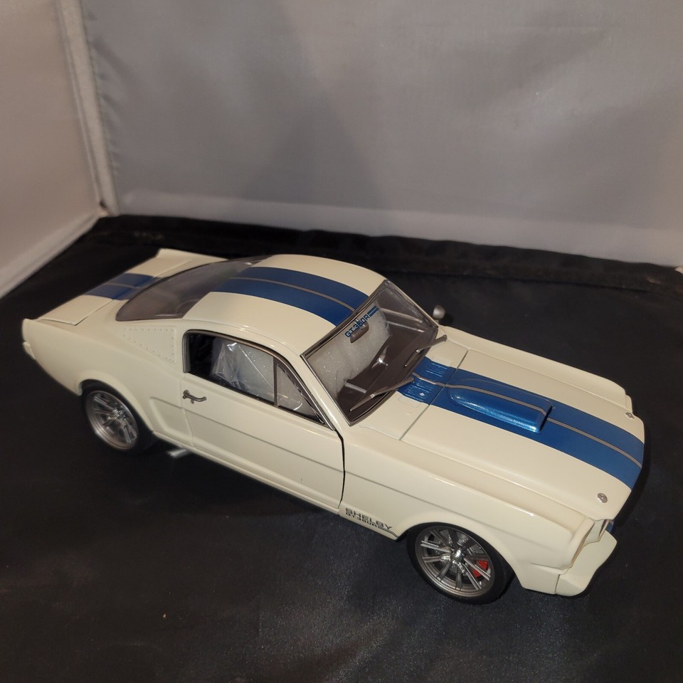 ACME 1/18 SCALE MUSTANG SHELBY G.T.350R’STREET FIGHTER’534 MADE RARE | eBay