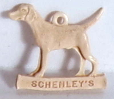 VTG SCHENLEY'S OLD QUAKER No.20 DOG LABRADOR RETRIEVER PLASTIC CHARM ...
