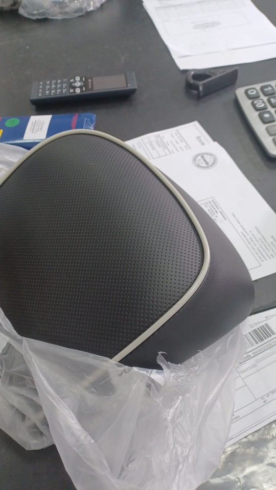 Vespa GTS Super 125-300 Top Case - 36 Liters - Innocent White Color B04 ...