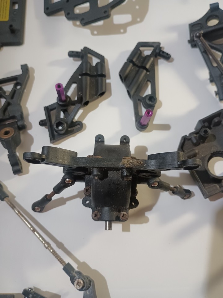 RC Lot Of 34 Pieces Mix RC Replacement Parts Pre-owned Random Hobby ...