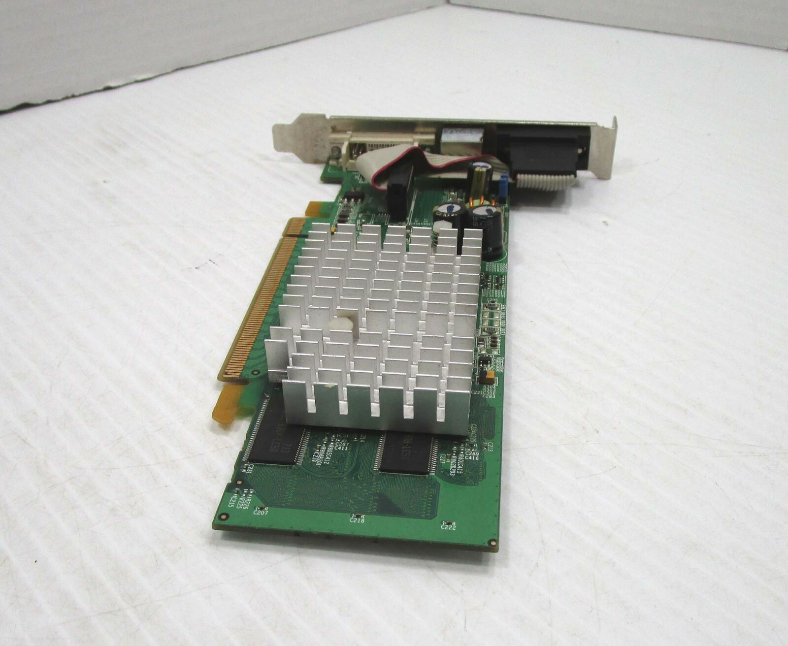 SAPPHIRE ATI Radeon X1050 512MB DDR 64 bit PCIe Video Card 188-0VC50 ...