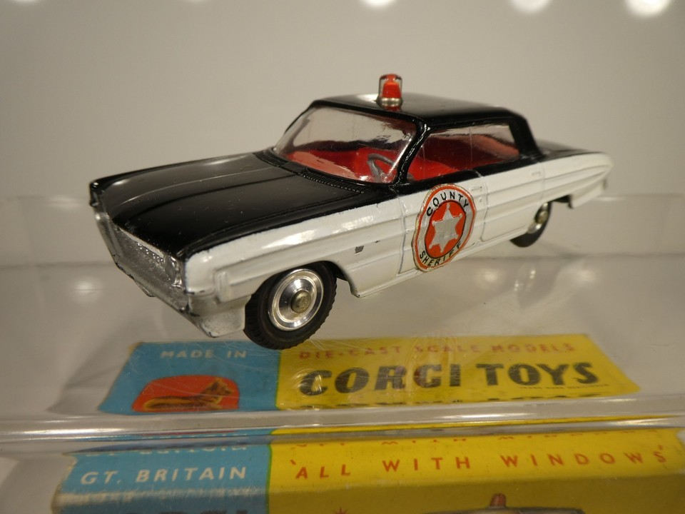 Corgi Toys 237 Oldsmobile Sheriff Car Vintage Boxed Original Excellent ...