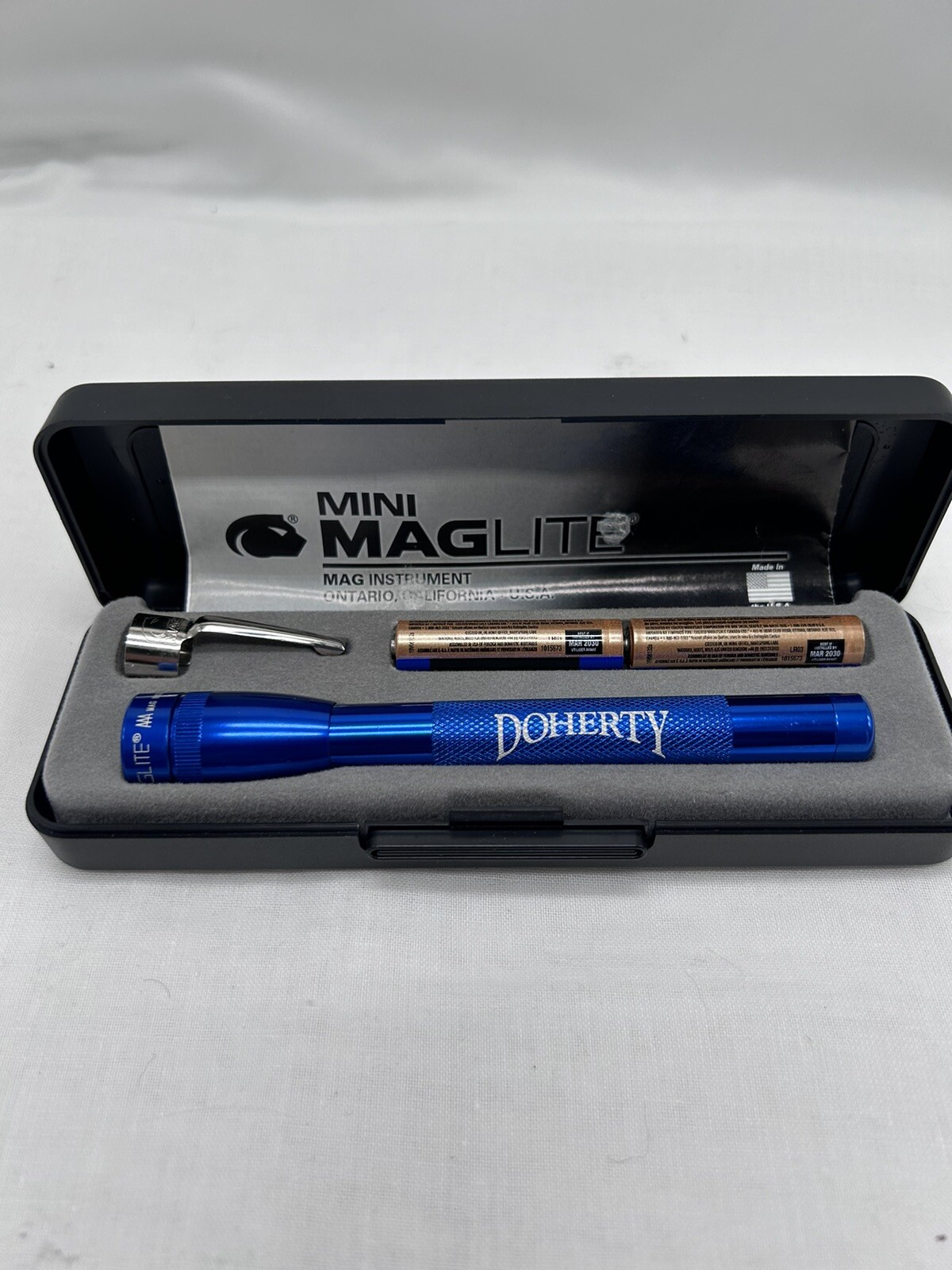 Mini Maglite 2-cell AAA flashlight w/case & clip PROMO Blue USA EUC ...