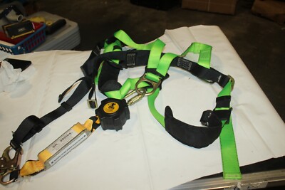 Upgear Fall Protection Harness with Lifeline H511202 | eBay