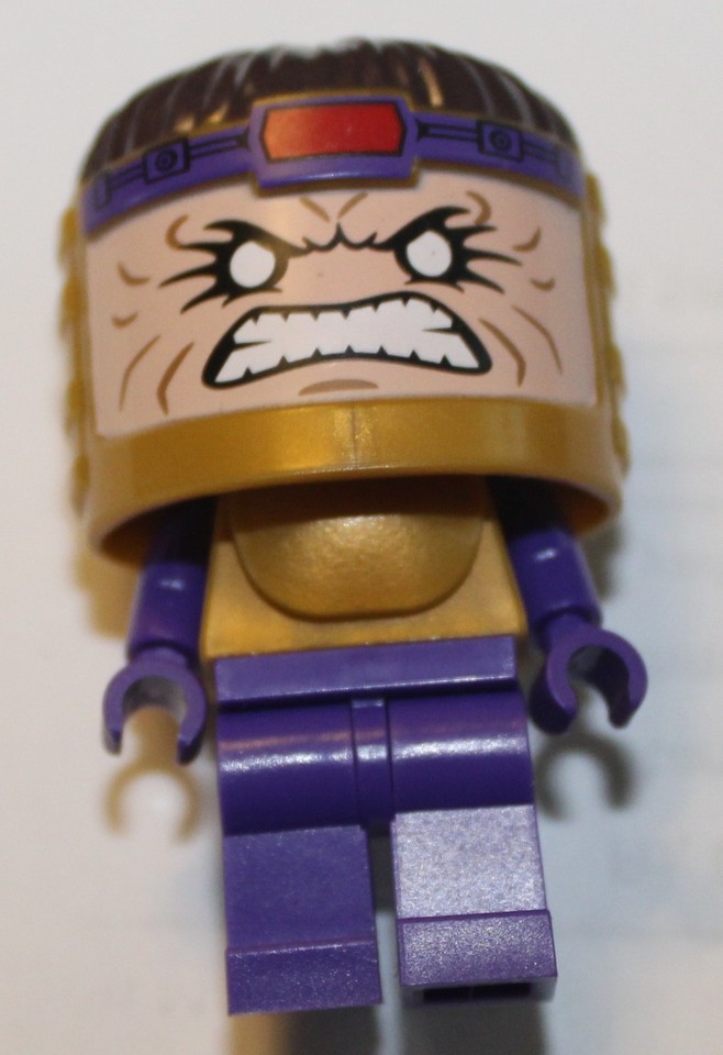 Lego 76018 Marvel Super Heroes Set Minifigures Falcon MODOK Thor ...