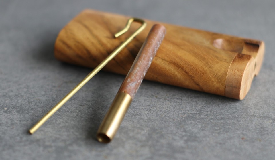 3" Brass Bat-One Hitter Pipe-Designed for 4" Dugouts-Unique Resin ...