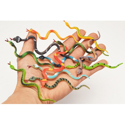 12pcs High Simulation Toy Plastic Snake Model Funny Scary Snake Kids ...