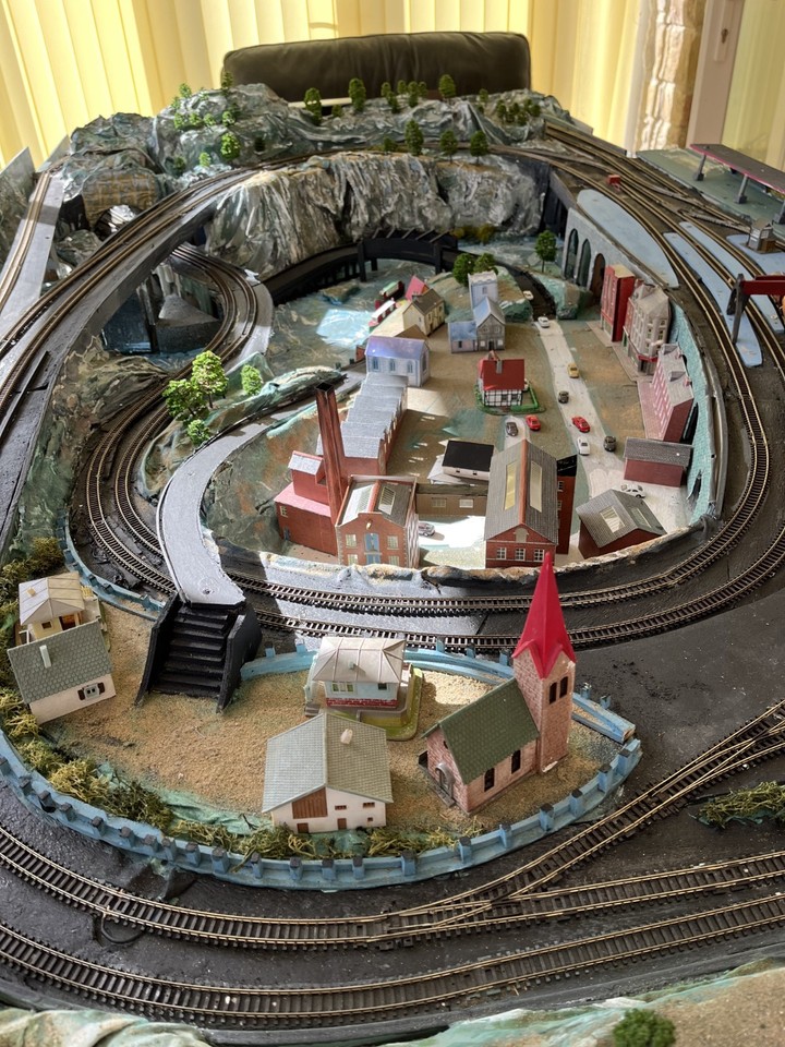 n gauge train set layout | eBay UK