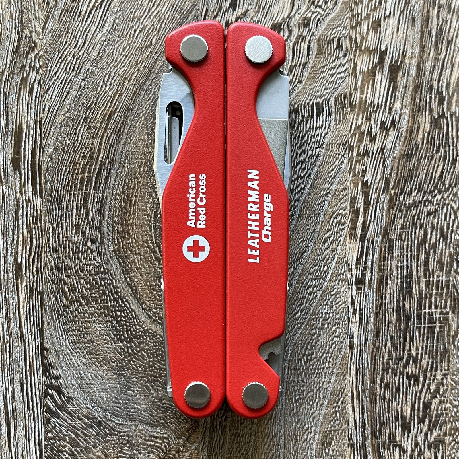 Collectible Limited Edition Set: Leatherman American Red Cross multi ...
